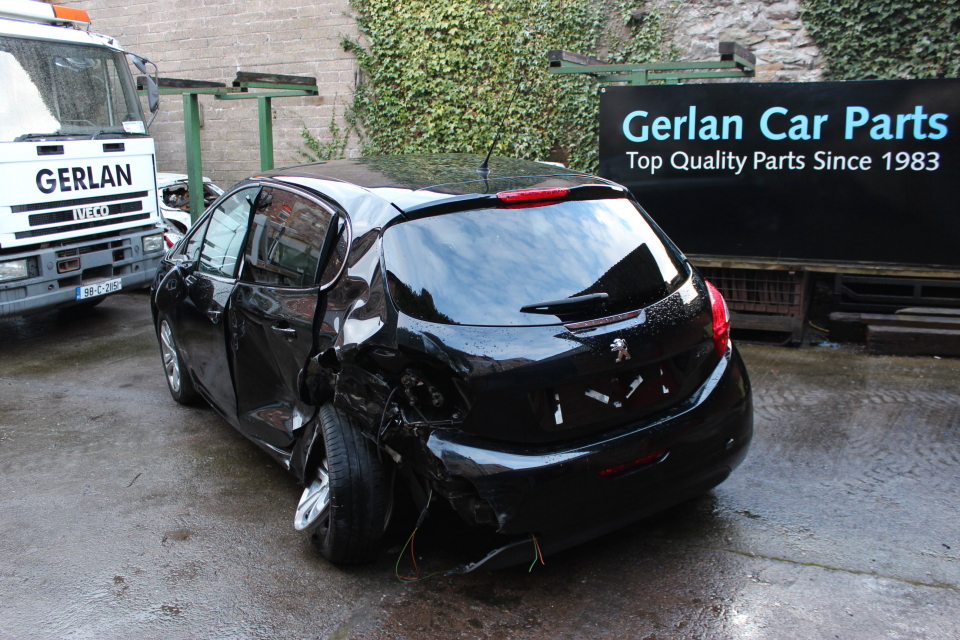 Peugeot 208 Vacuum Solenoid Valve - Engine Parts - Peugeot 208 2014 1 ...