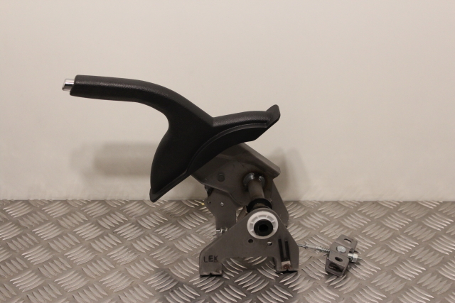 Kia Rio Handbrake Lever - Interior Parts - Kia Rio 2016 1.4L Diesel ...