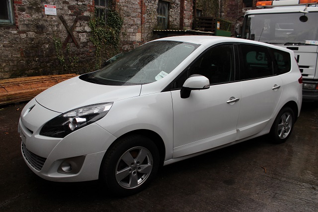 Renault Scenic Windscreen Front - Front End Parts - Renault Scenic 2011 ...